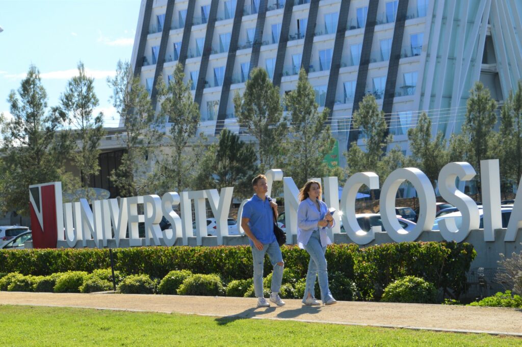 Crypto scholarships: how schools take Bitcoin now